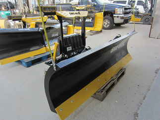 Snow Plows :: Rondo Truck and Trailer - Sycamore, IL